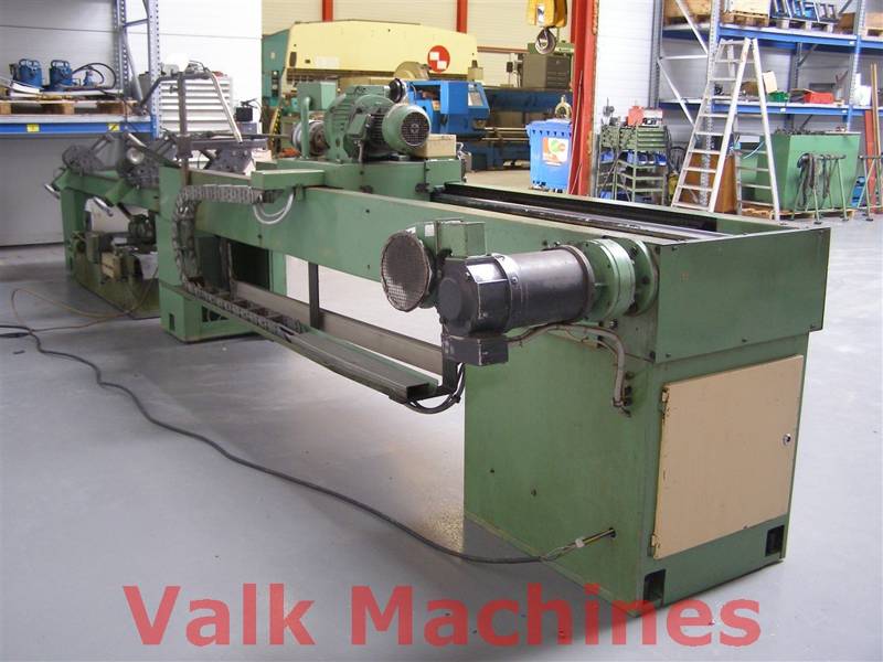 Angeboten: Gebrauchte Horizontale Honmaschine SMB HE320-25