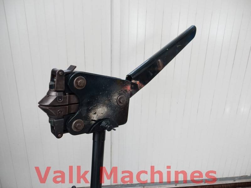 Gebrauchte Eckold handformer HF80 mit Werkzeugen kaufen? Valk Machines BV