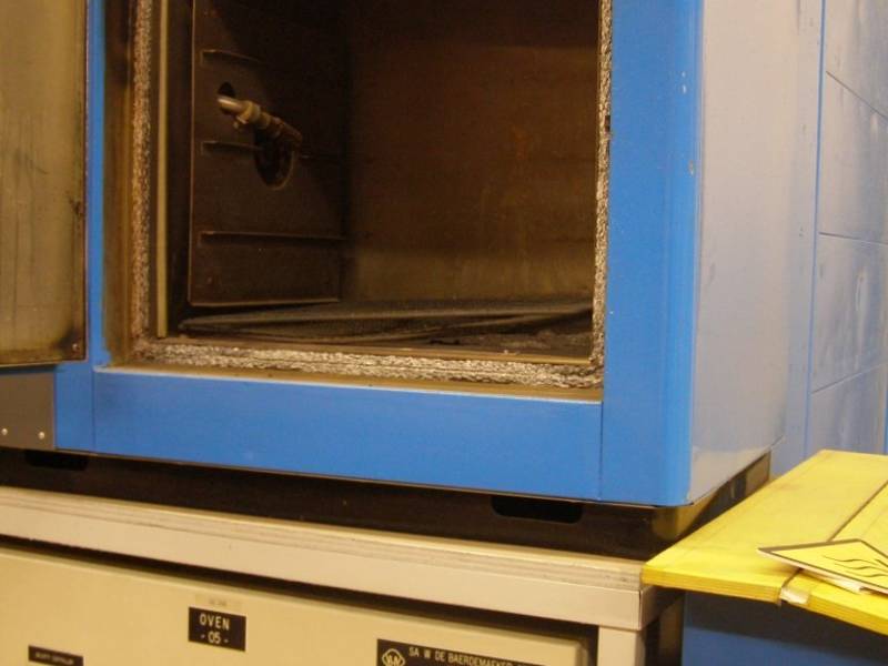 Zum Verkauf: Gebrauchte Ofen Wild Barfield 500°C